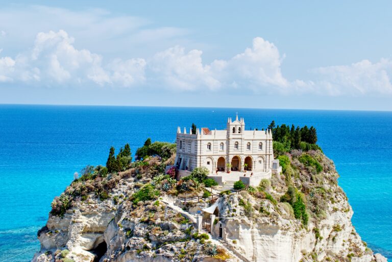 Calabria Guide: What to See and Do - Italy Beyond The Obvious